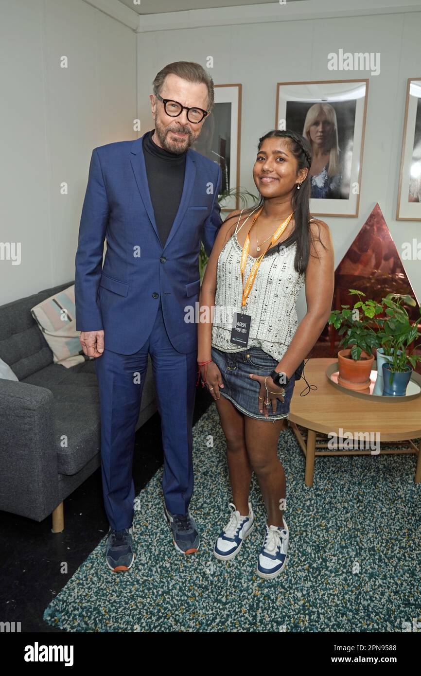 Josie Felix, the one millionth customer at ABBA Voyage, meets Bjorn ...