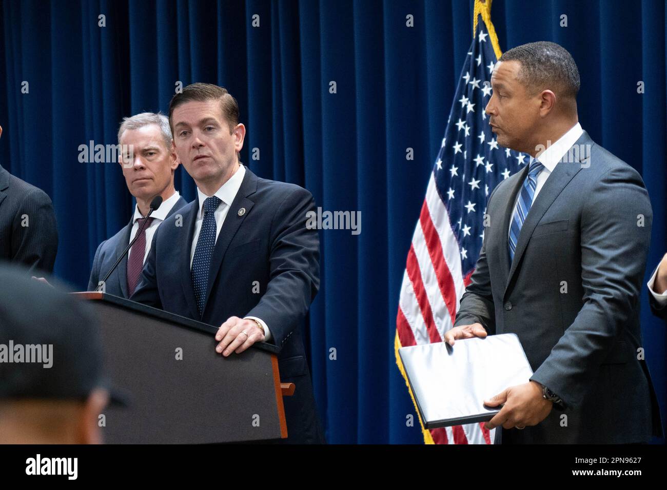 Michael driscoll fbi hi-res stock photography and images - Alamy