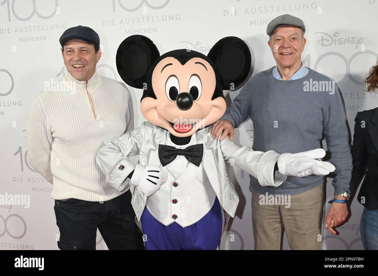 Munich, Germany. 17th Apr, 2023. The actors Michel Guillaume, (l-r ...