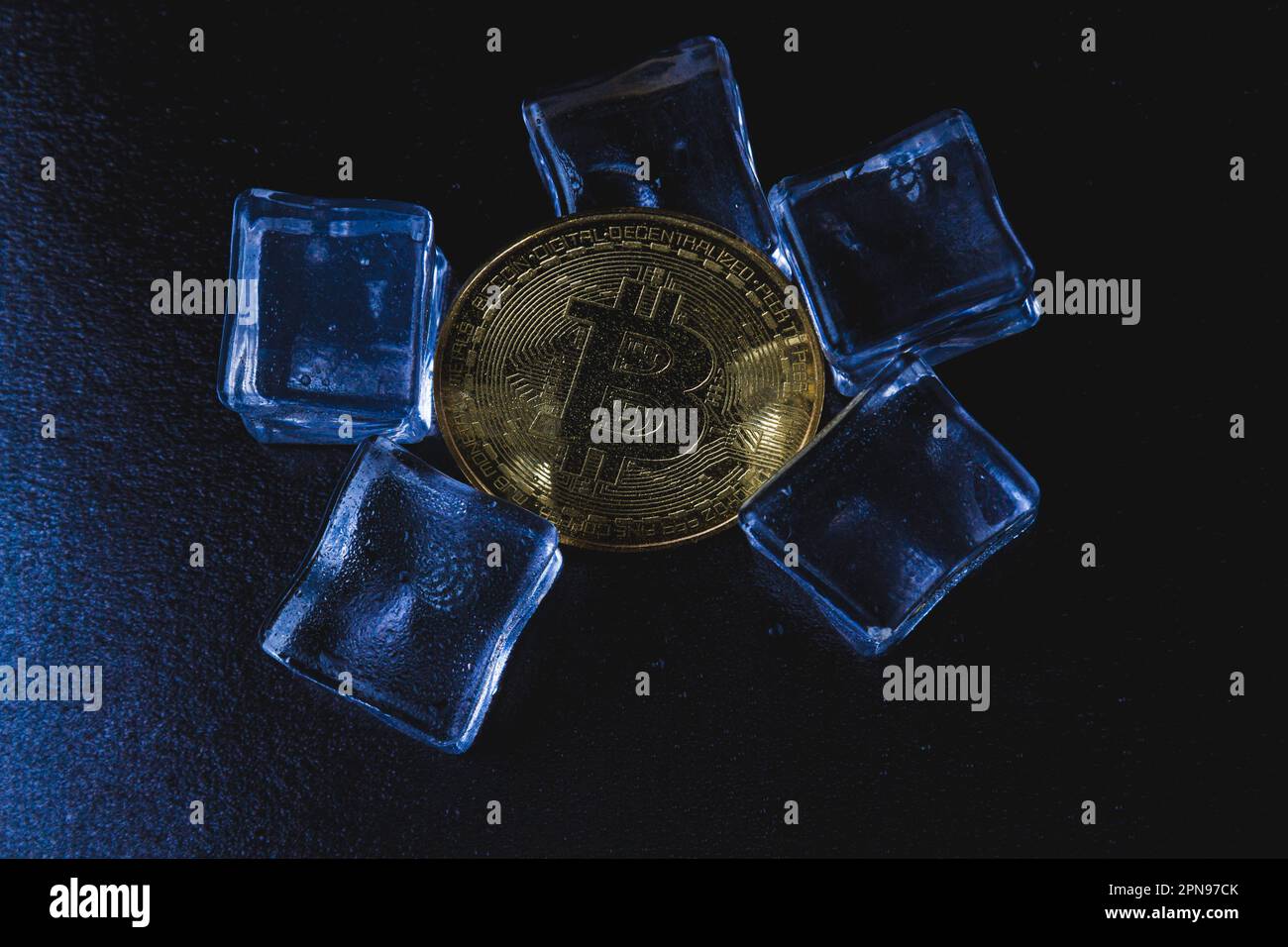 Cryptocurrency mining computers hi-res stock photography and images - Alamy