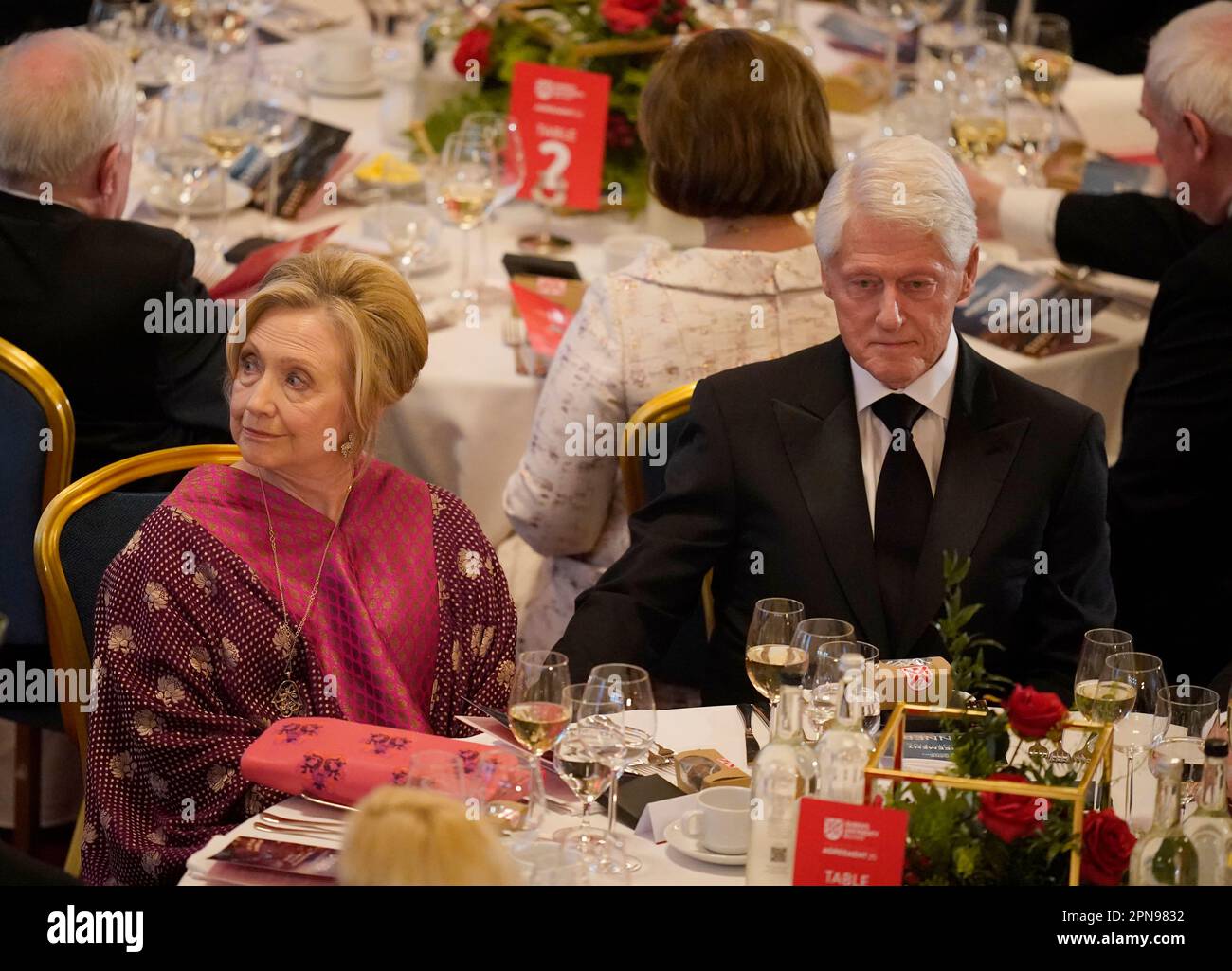 Former US Secretary of State Hillary Clinton (left) and former US ...