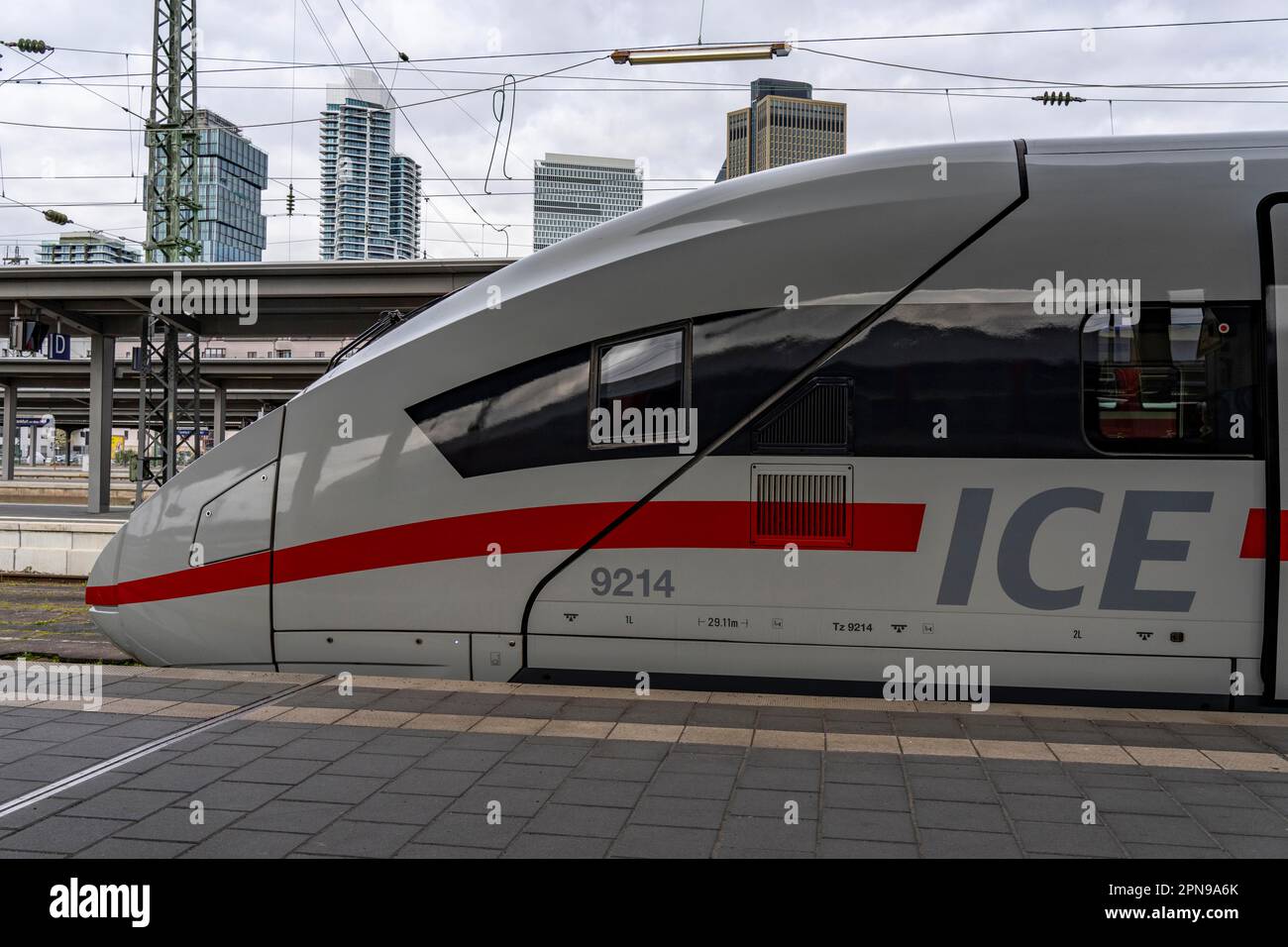 ICE train in the main station of Frankfurt am Main, Hesse, Germany ...