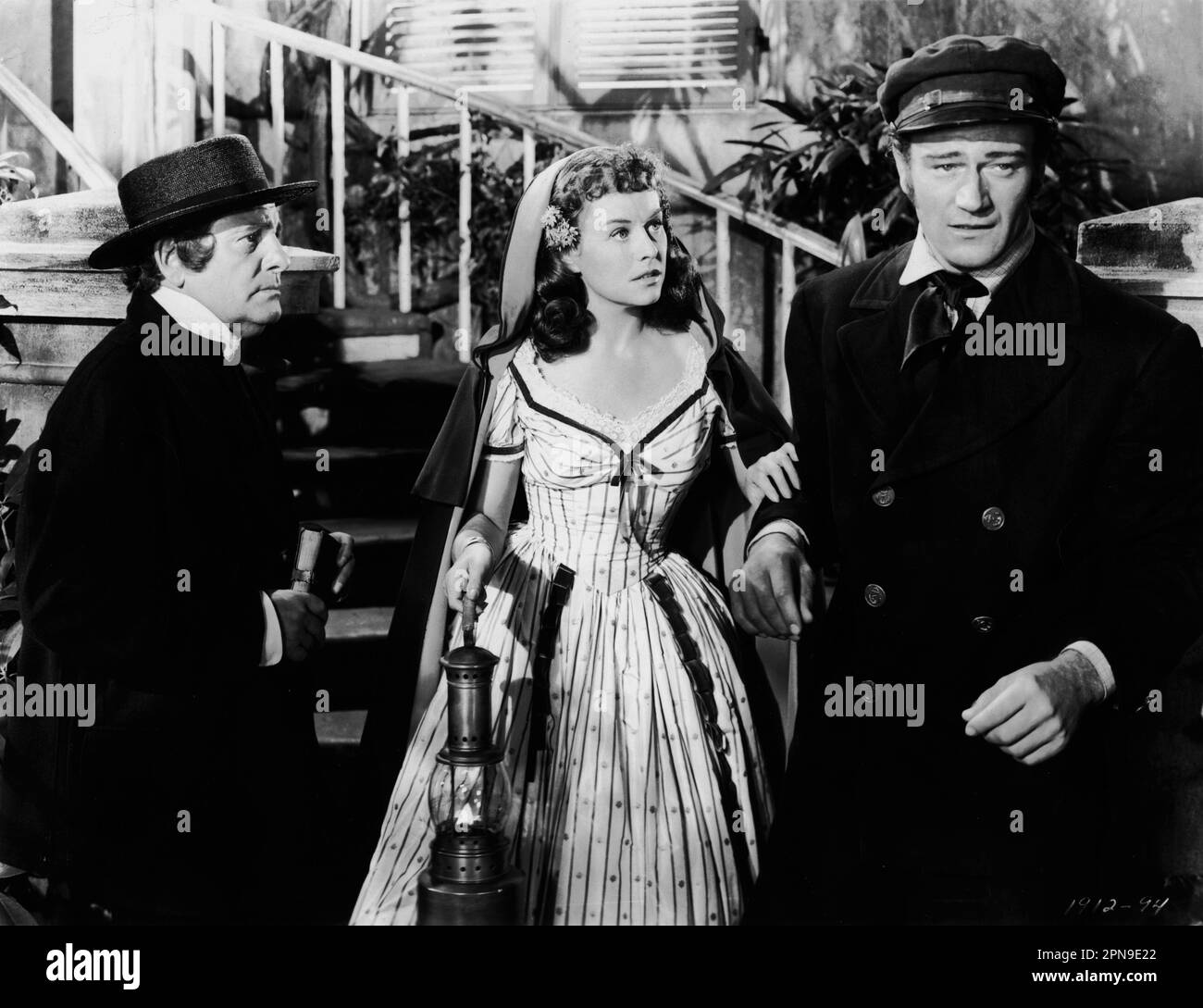 PAULETTE GODDARD and JOHN WAYNE in REAP THE WILD WIND 1942 director ...