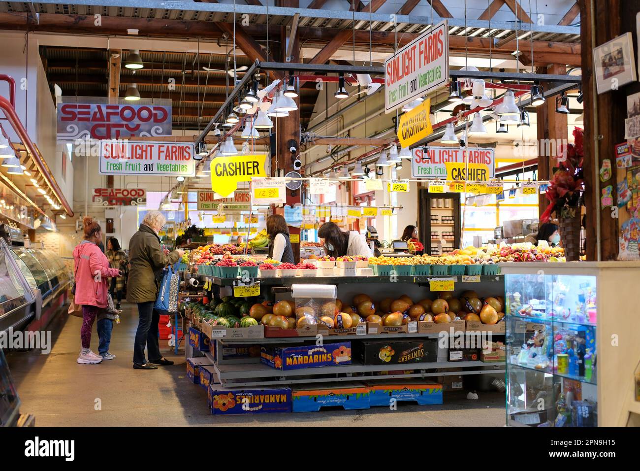 The daily life of sellers and buyers in the covered market many sales ...