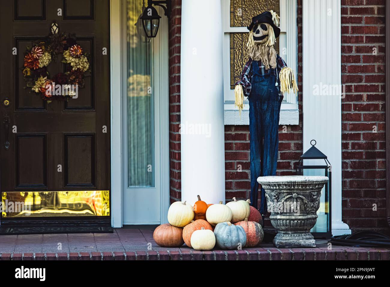 Traditional fall decor outside of the house. Decorating home for ...
