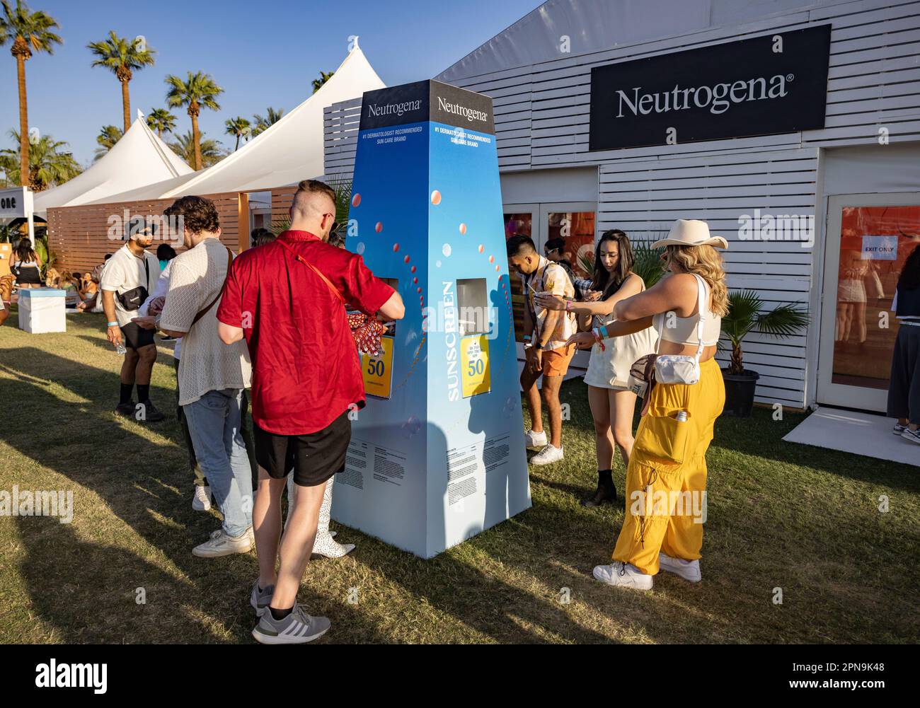 IMAGE DISTRIBUTED FOR NEUTROGENA - Coachella festival attendees seek ...