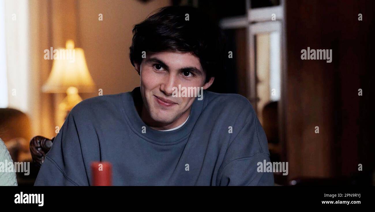 SOMEWHERE IN QUEENS, Jacob Ward, 2022. ph: Mary Cybulski / © Roadside ...