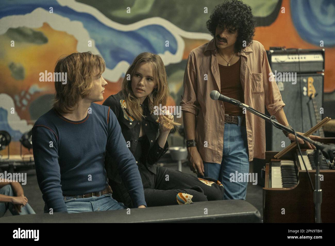 DAISY JONES & THE SIX, (aka DAISY JONES AND THE SIX), from left ...