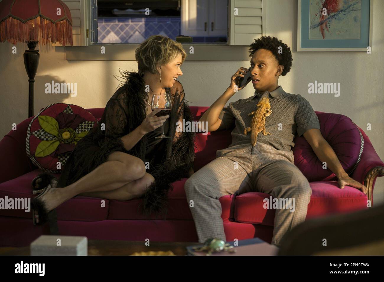 UNSTABLE, from left: Mary Elizabeth Ellis, Aaron Branch, (Season 1, ep ...