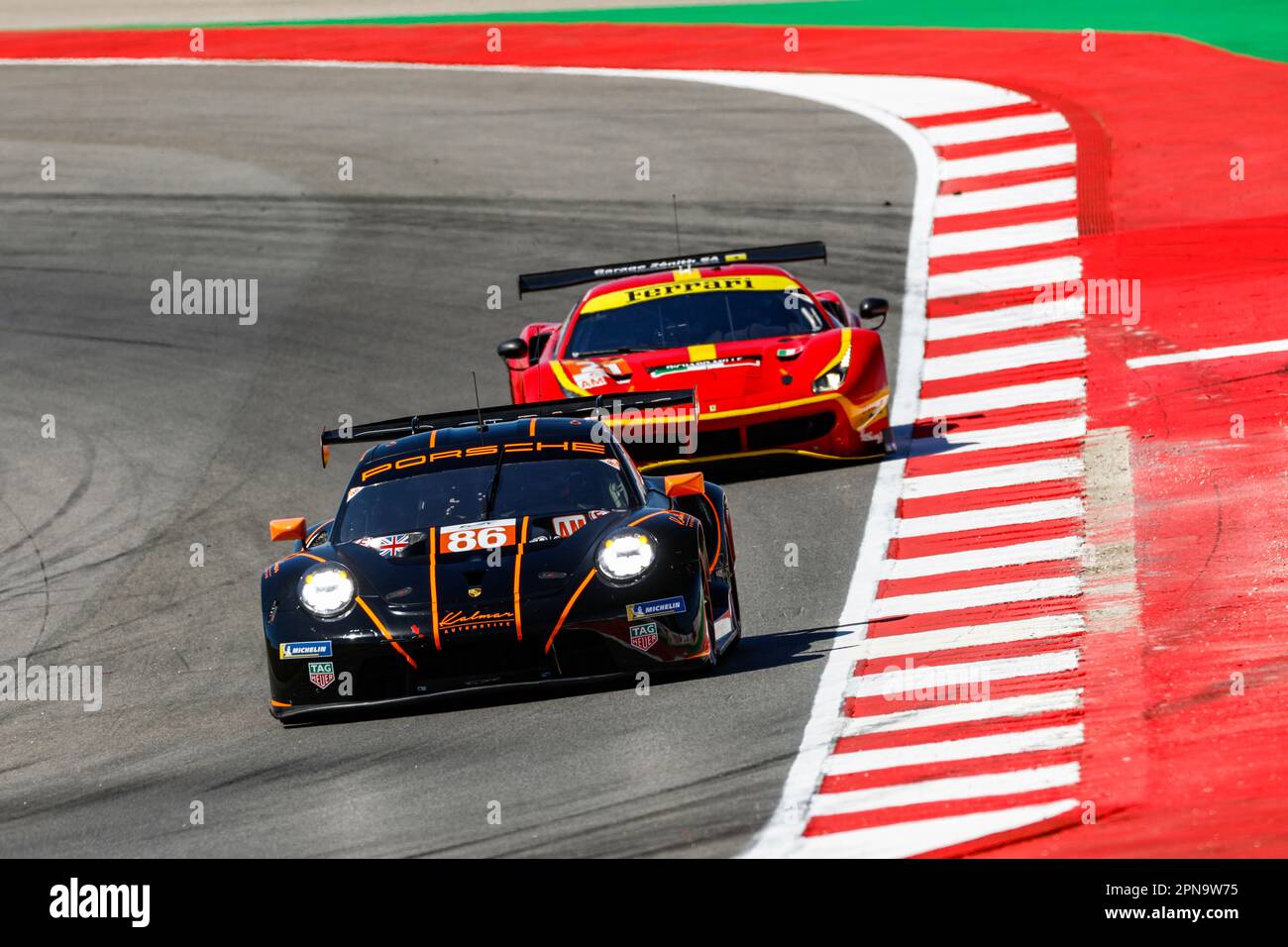 Porsche 911 RSR, GR Racing (#86), Ben Barker (UK), Riccardo Pera (I ...