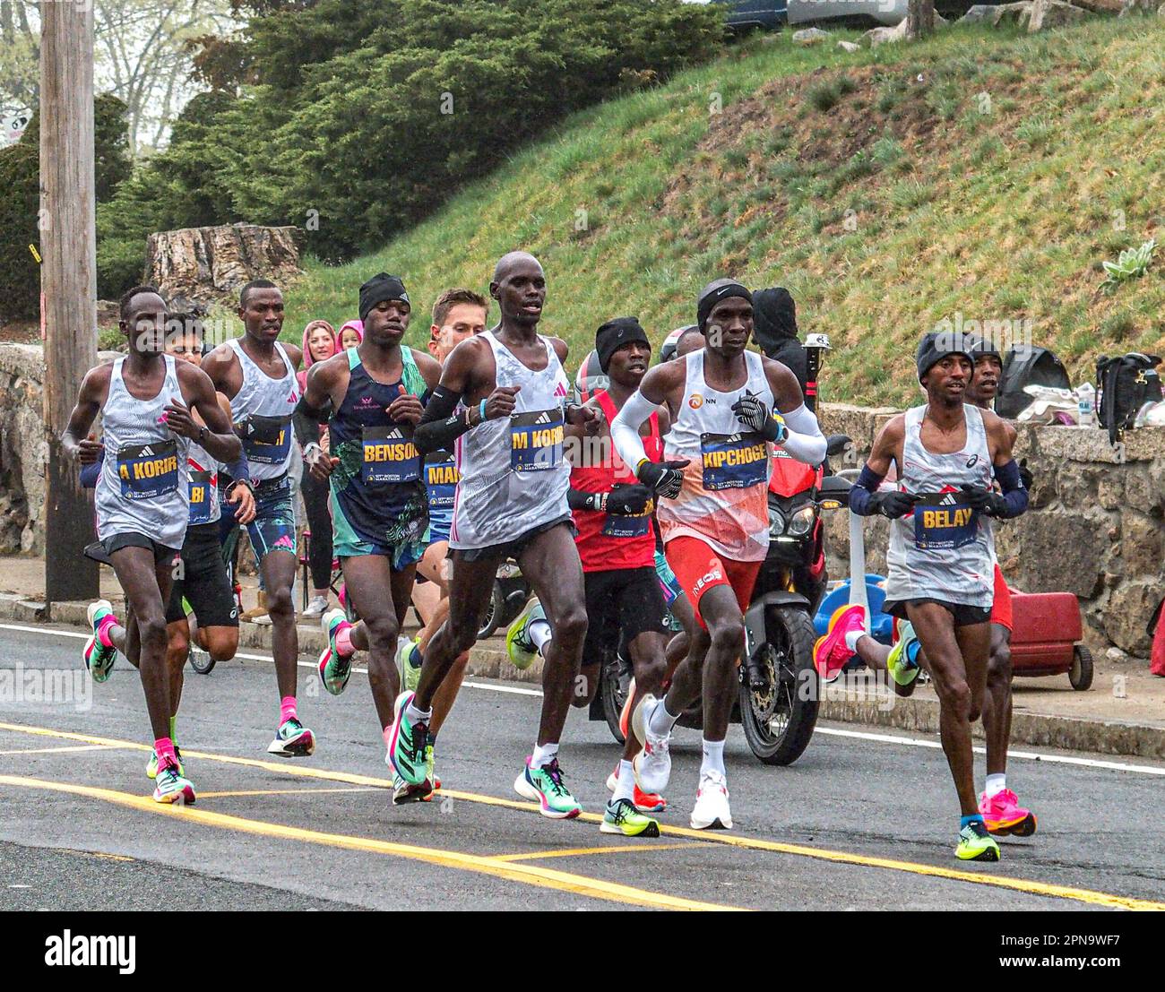 Boston, Massachusetts, USA. 17th Apr, 2023. The elite male division of ...