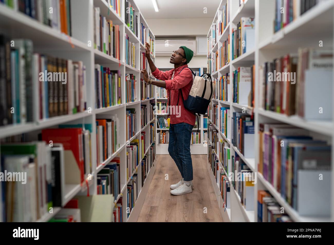 African american student in library hi-res stock photography and images ...