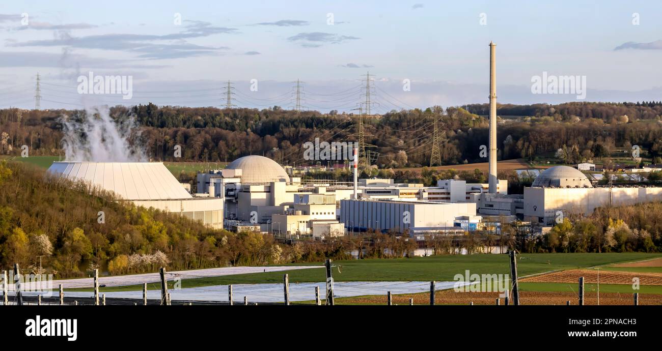 Neckarwestheim Nuclear Power Plant Goes Offline Reactor Gkn 2 Is One Of The Last Three To Be