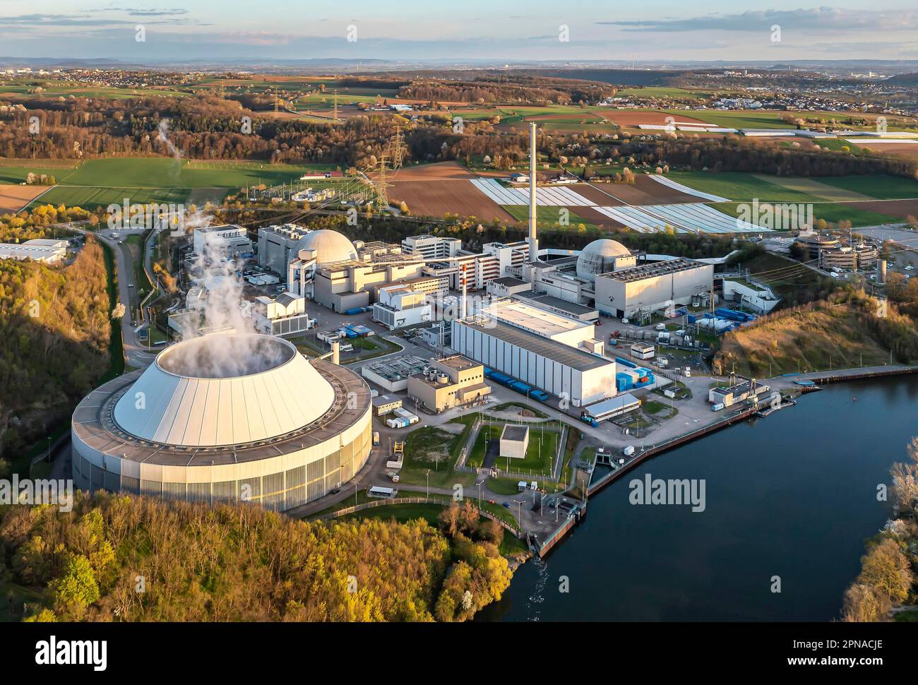 Neckarwestheim nuclear power plant goes offline, reactor GKN 2 is one ... Neckarwestheim nuclear power plant goes offline, reactor GKN 2 is one ...