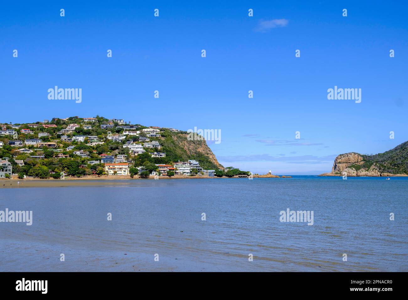 Sandy beach beach, inner lagoon at low tide, Leisure Island, Knysna ...