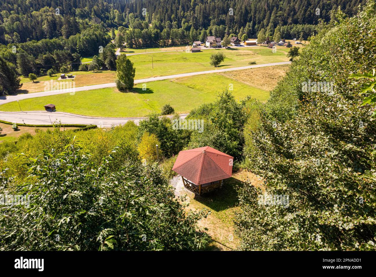 Edge hiking hi-res stock photography and images - Alamy