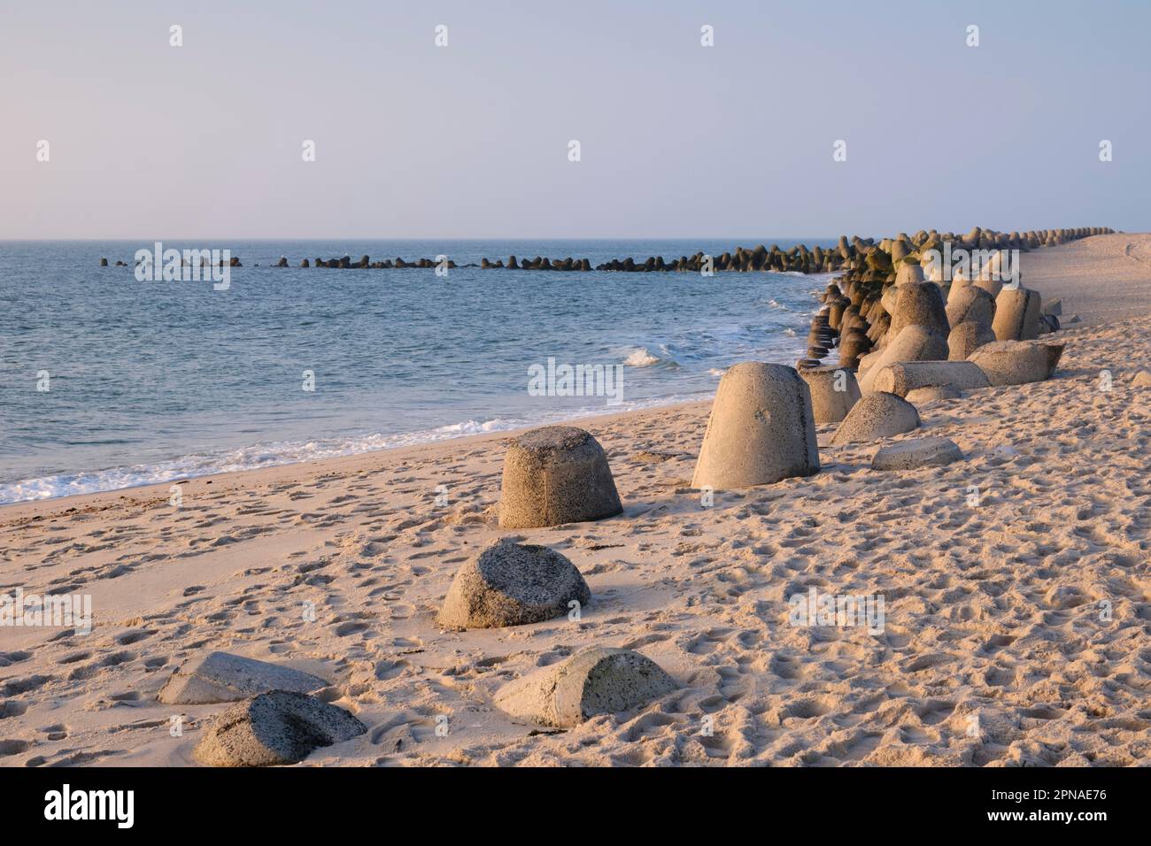 Concrete tetrapod hi-res stock photography and images - Alamy