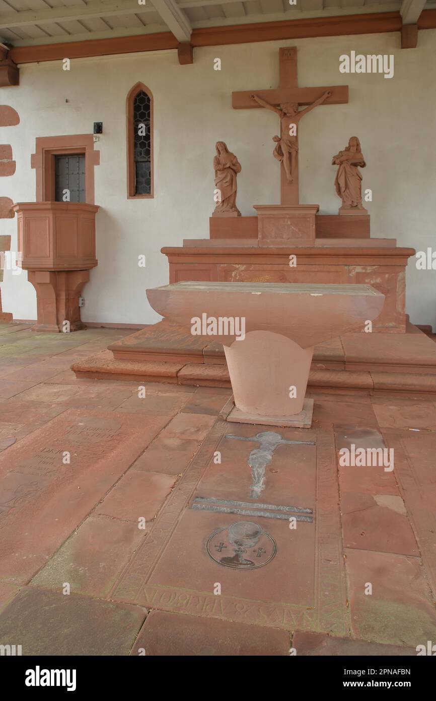 Altar slab hi-res stock photography and images - Alamy