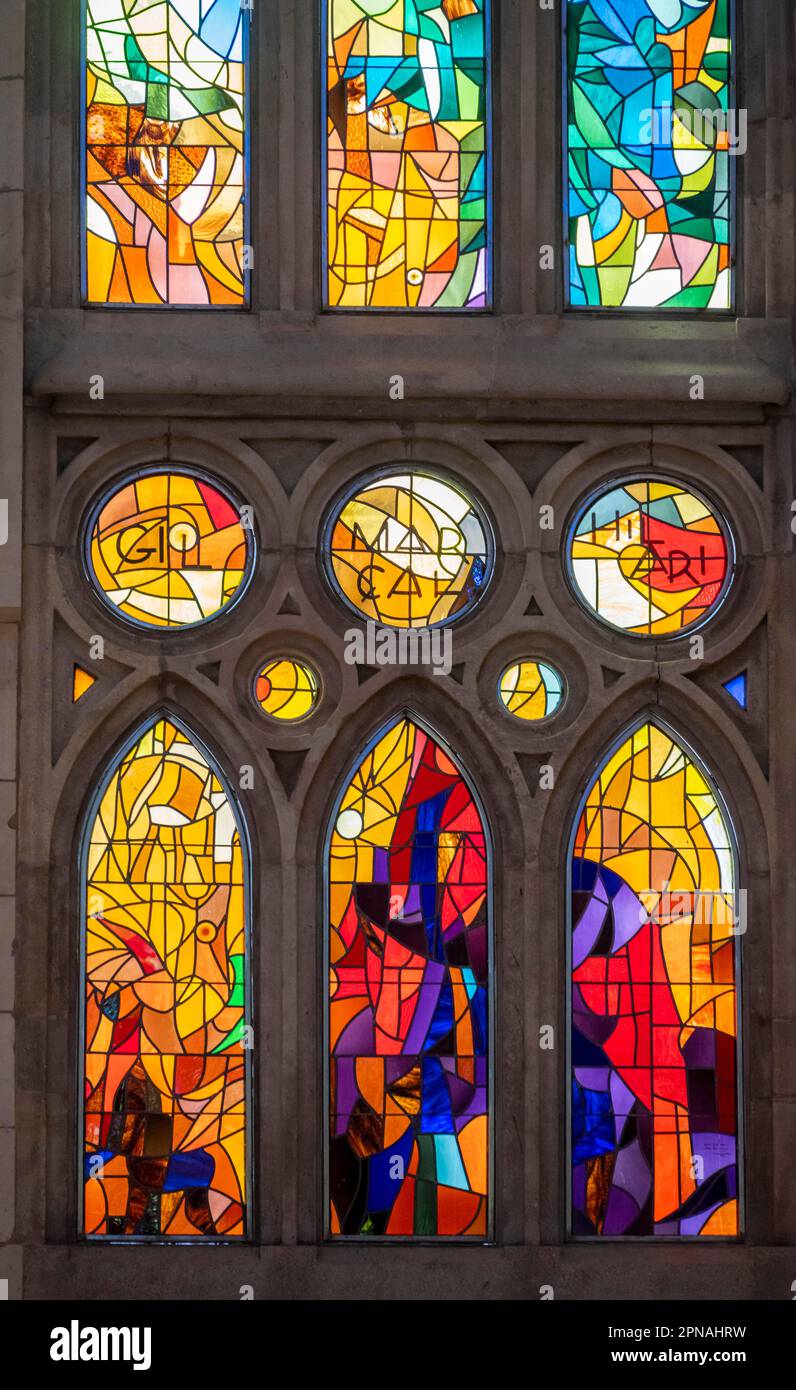 Artistic stained glass window, interior of the Sagrada Familia, Church ...