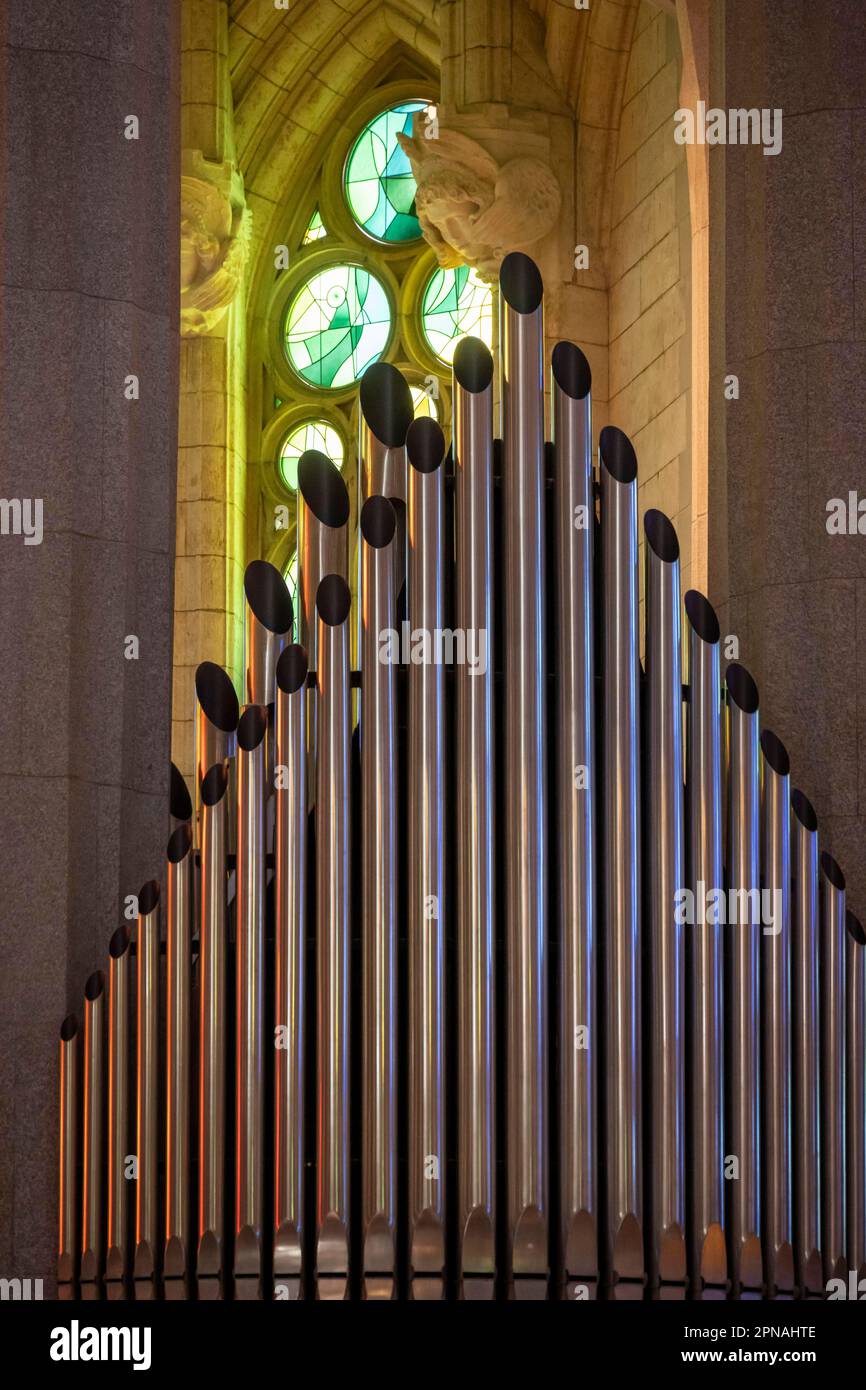 Organ, interior of the Sagrada Familia, Church of the Atonement of the ...