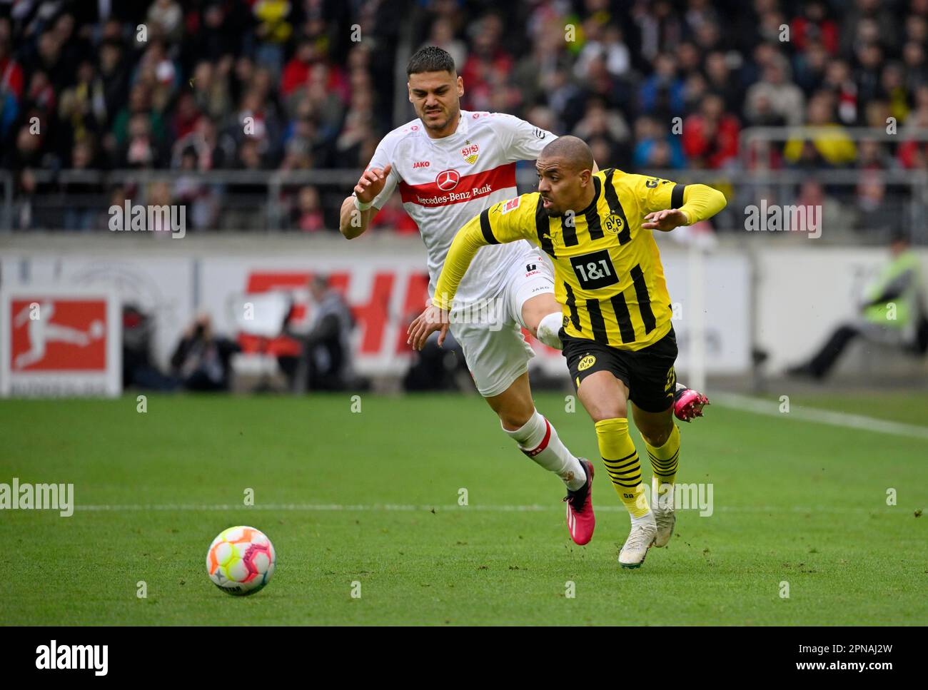 Vfb stuttgart bvb borussia dortmund hi-res stock photography and images ...