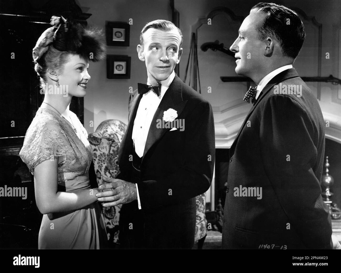 JOAN CAULFIELD FRED ASTAIRE and BING CROSBY in BLUE SKIES 1946 director ...