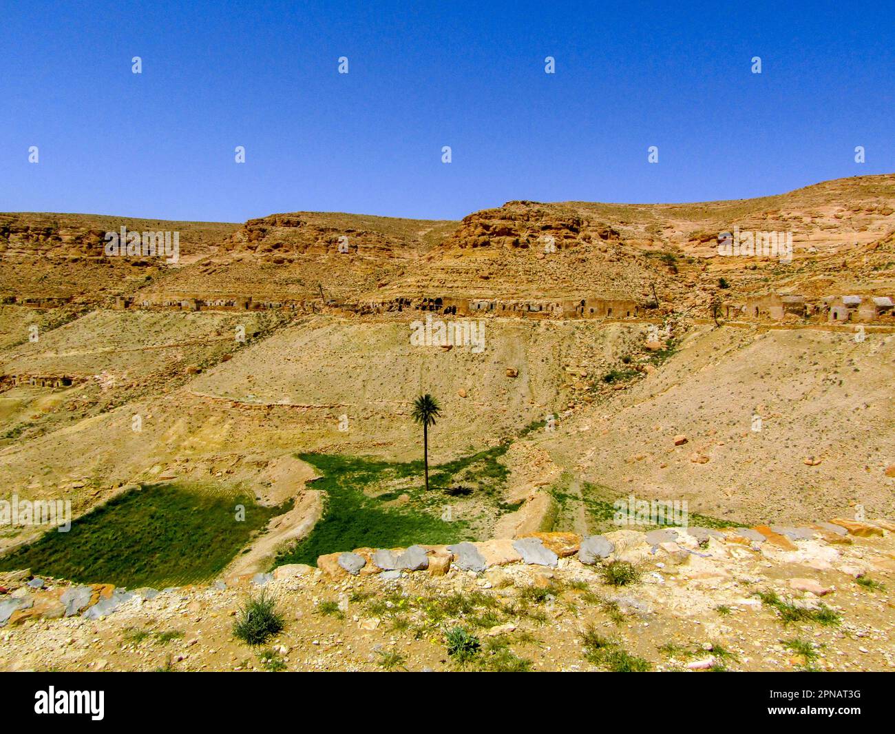 Discovering Beni Khedache, a Southern Tunisian Town between Djebel ...