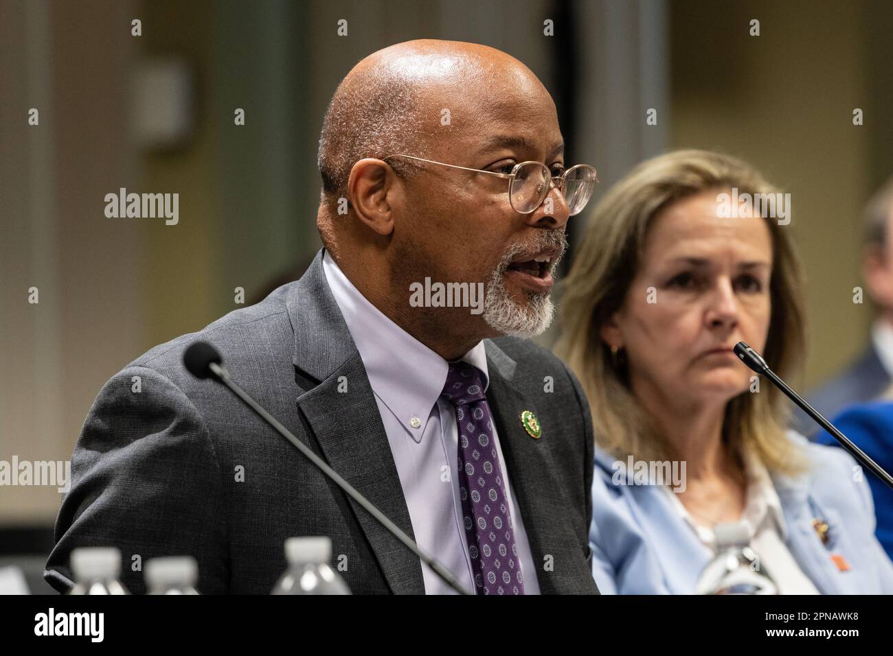 Congressman glenn ivey hi-res stock photography and images - Alamy