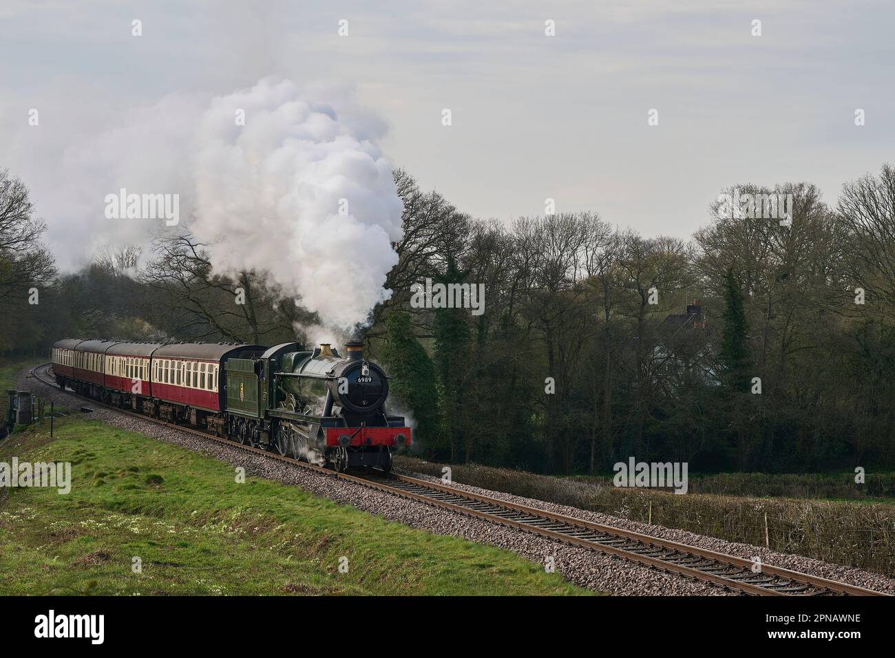 Hall class steam locomotive hi-res stock photography and images - Alamy