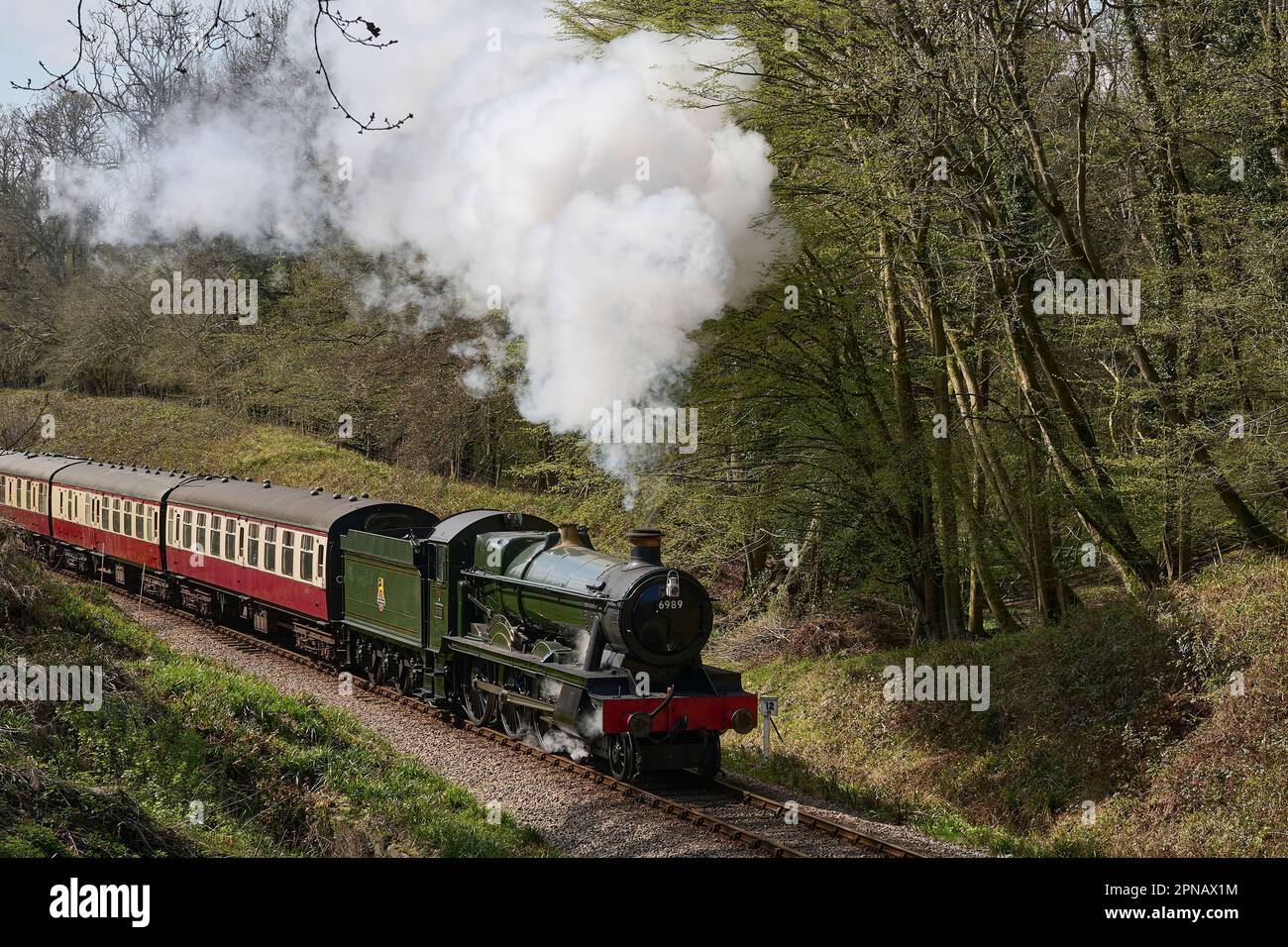 Wightwick Hall in steam at the Bluebell Railway Stock Photo - Alamy