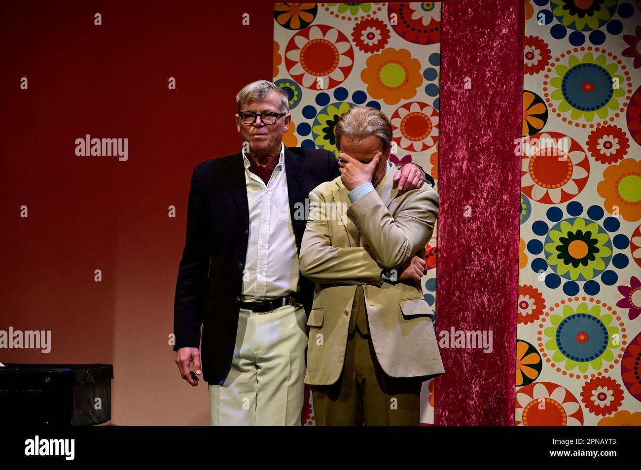 Carsten Linke und Dirk Neumann in dem Bühnenstück HERRICHT & PREIL IM ...