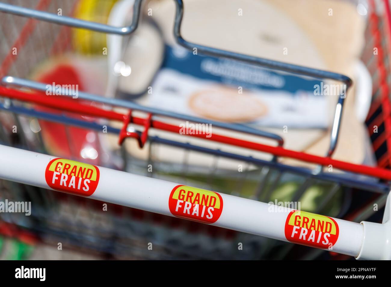 Logo frais hi-res stock photography and images - Alamy