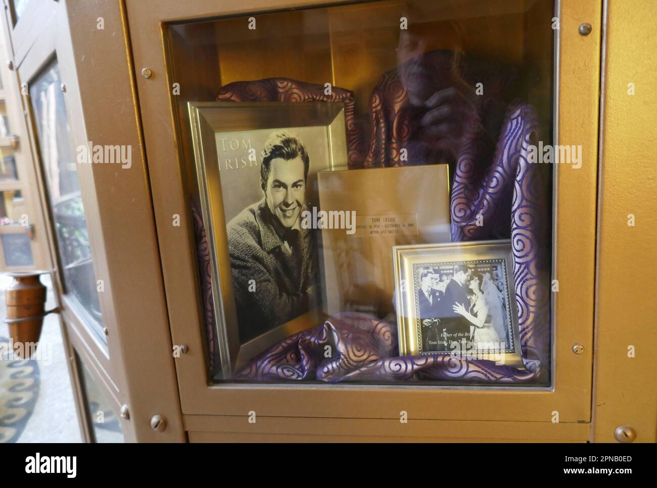 Los Angeles, California, USA 16th April 2023 Actor Tom Irish Grave in ...