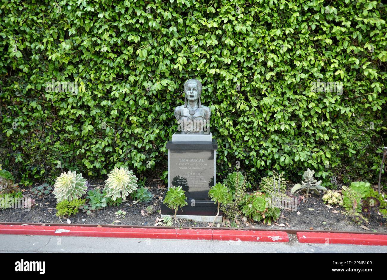 Los Angeles, California, USA 16th April 2023 Singer Yma Sumac Statue ...
