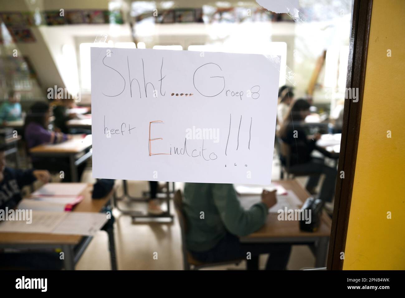 DE BILT - A sign with the text Silence Cito test at a primary school ...