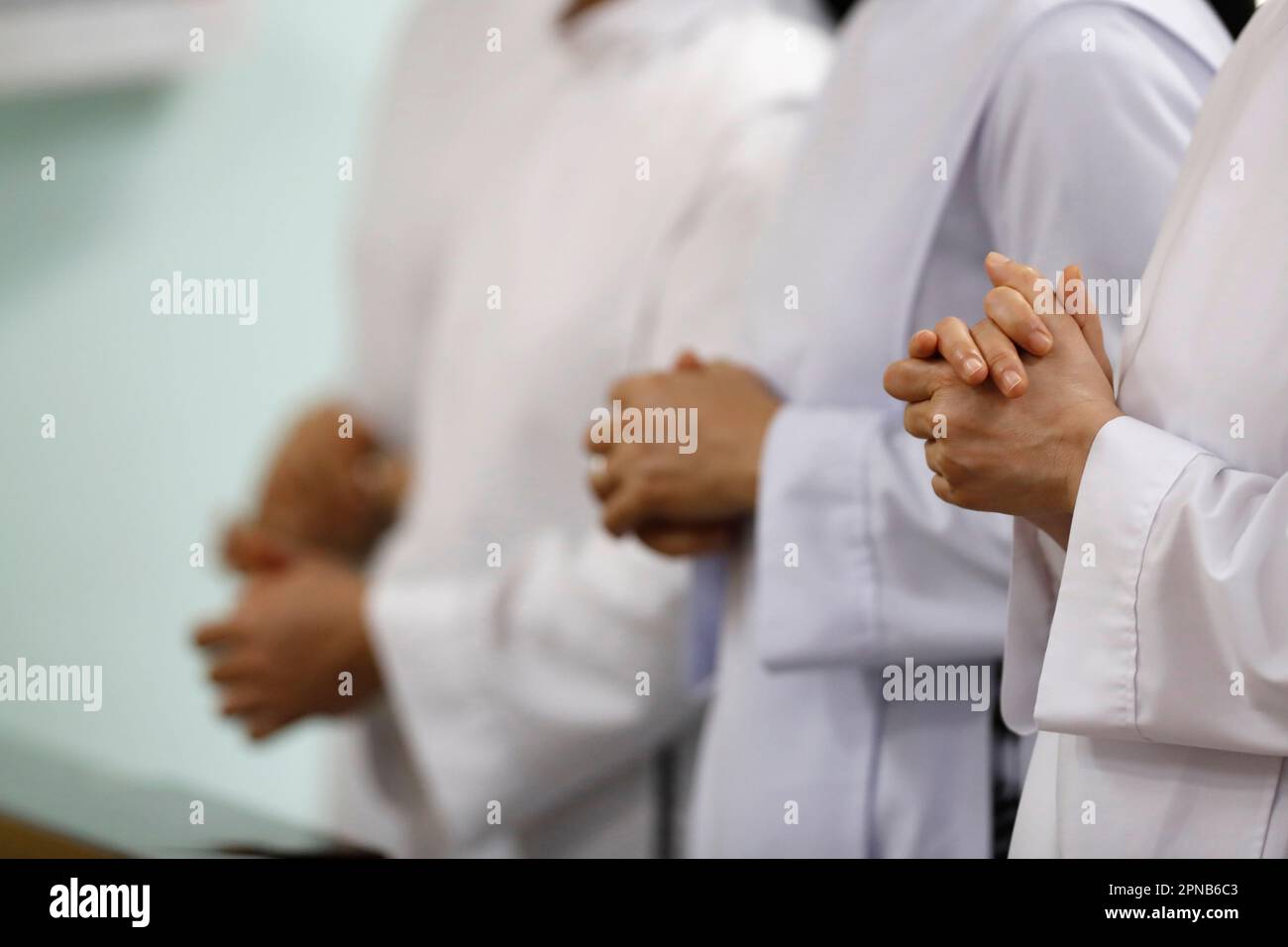 Praying dominican sisters hi-res stock photography and images - Alamy