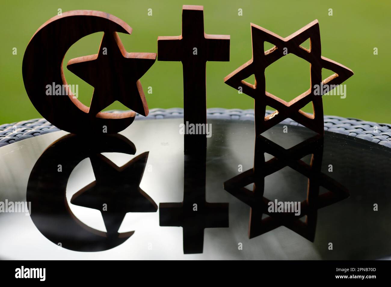 Christianity, Islam and Judaism : the three monotheistic religions ...
