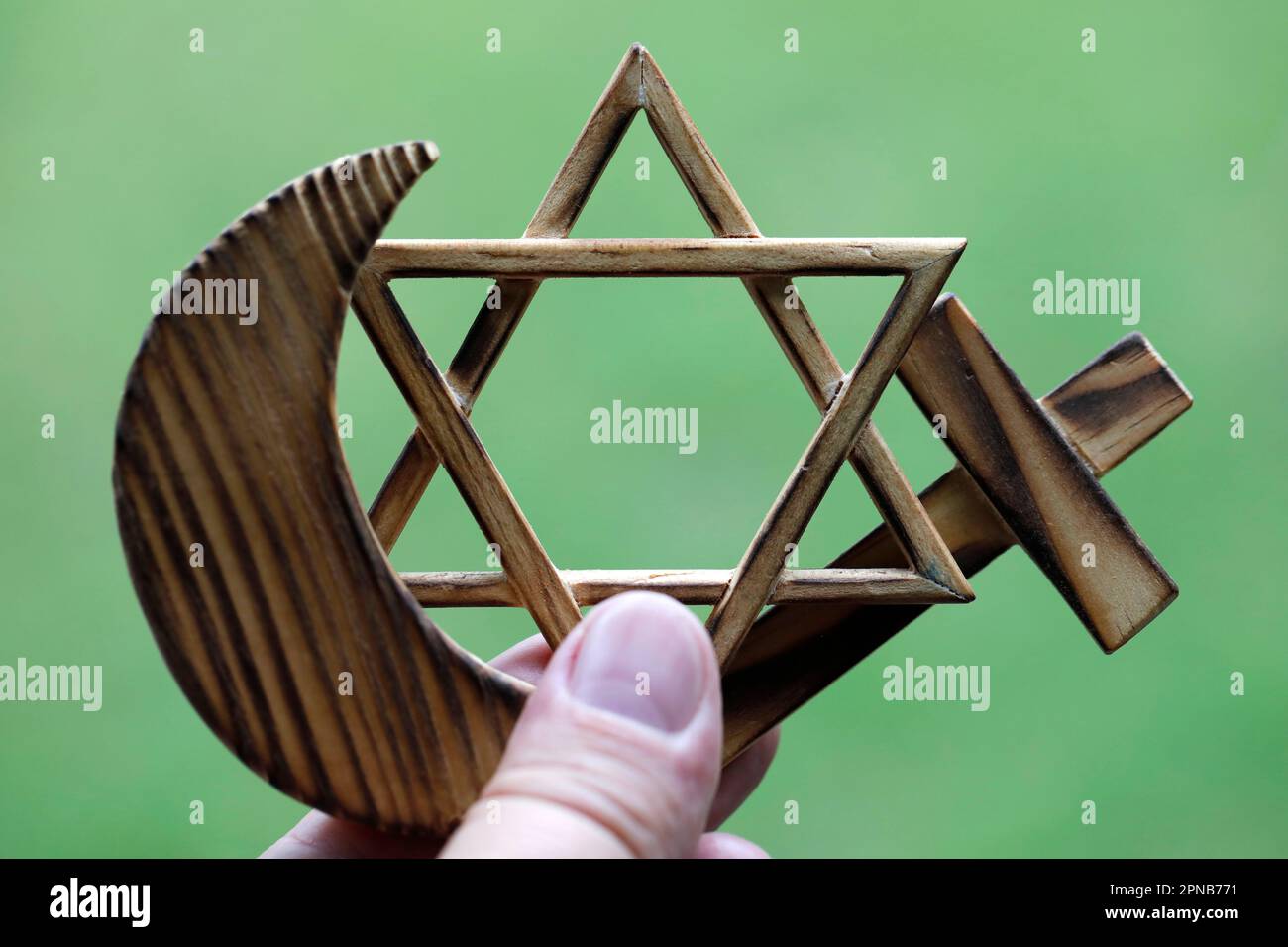 Christianity, Islam and Judaism : the three monotheistic religions ...