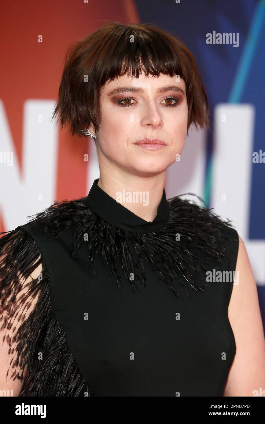 Jessie Buckley attends the "The Lost Daughter" UK Premiere during the 65th BFI London Film ...