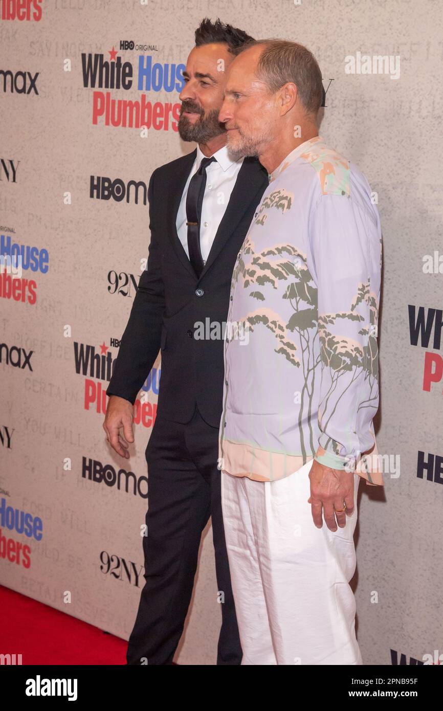 NEW YORK, NEW YORK - APRIL 17: Justin Theroux and Woody Harrelson ...