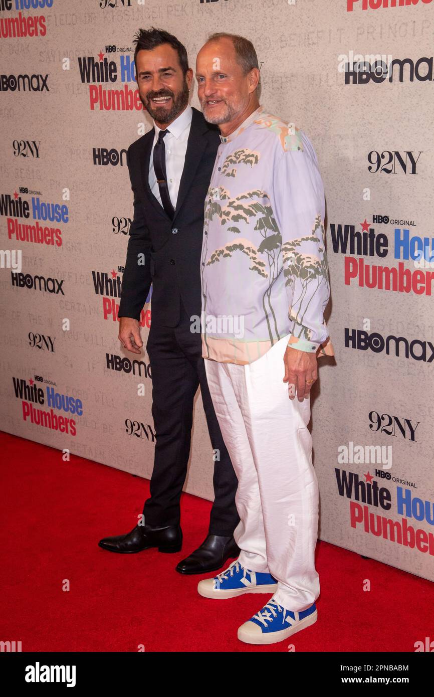 NEW YORK, NEW YORK - APRIL 17: Justin Theroux and Woody Harrelson ...