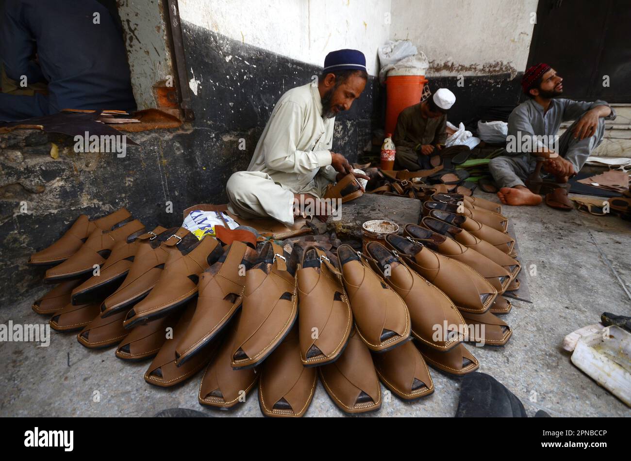Peshawar, Khyber Pakhtunkhwa, Pakistan. 17th Apr, 2023. A Pakistani ...