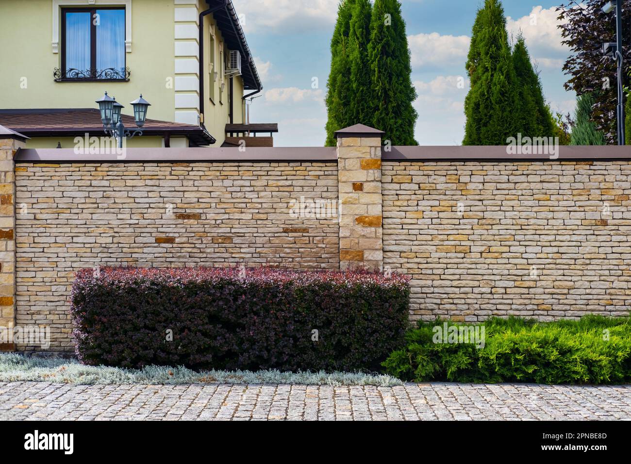Modern brick pattern hi-res stock photography and images - Alamy