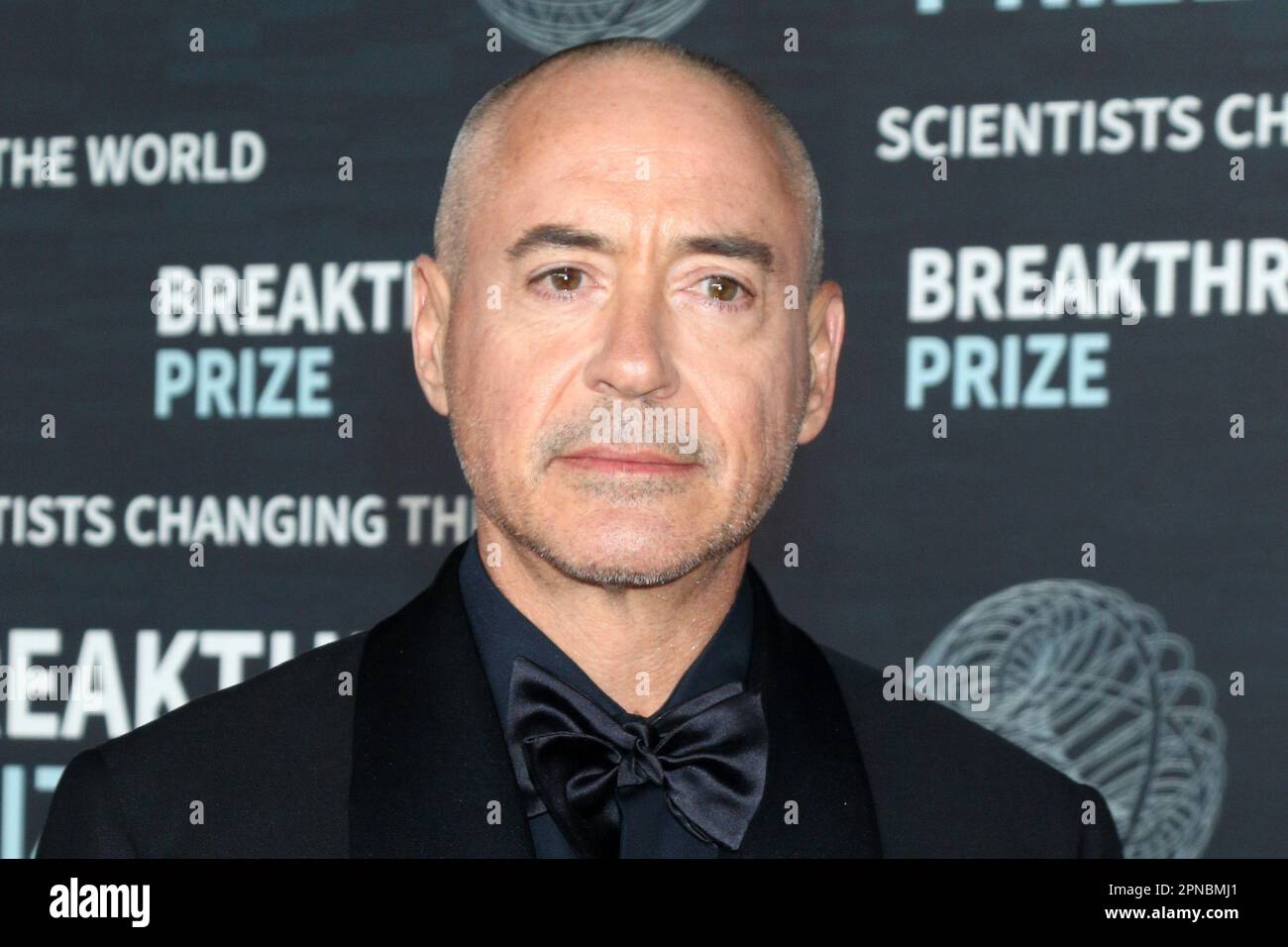 LOS ANGELES - APR 15: Robert Downey Jr at the 9th Breakthrough Prize ...