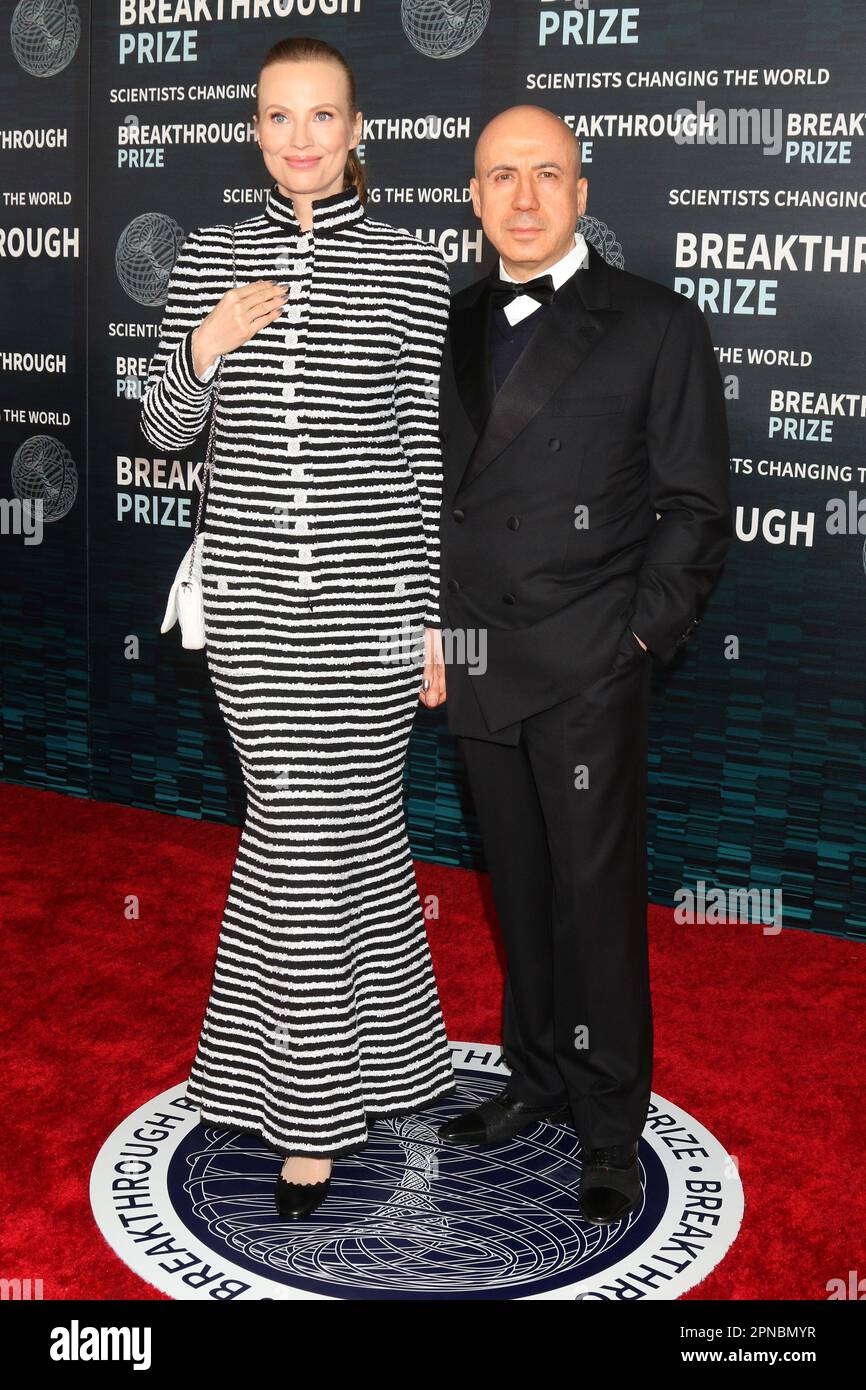 LOS ANGELES - APR 15: Julia Milner, Yuri Milner at the 9th Breakthrough ...