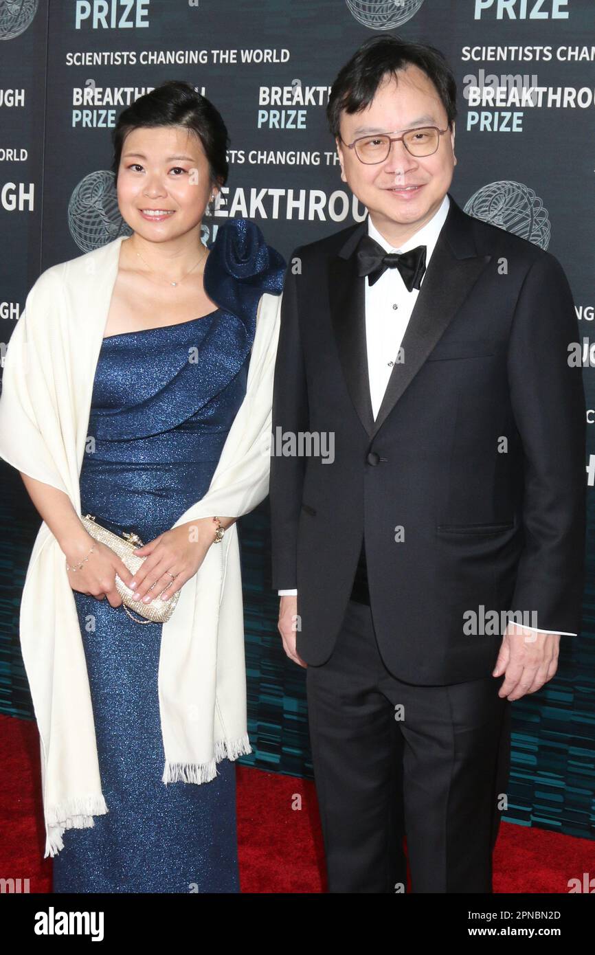 LOS ANGELES - APR 15: Dr. Dennis Lo at the 9th Breakthrough Prize ...