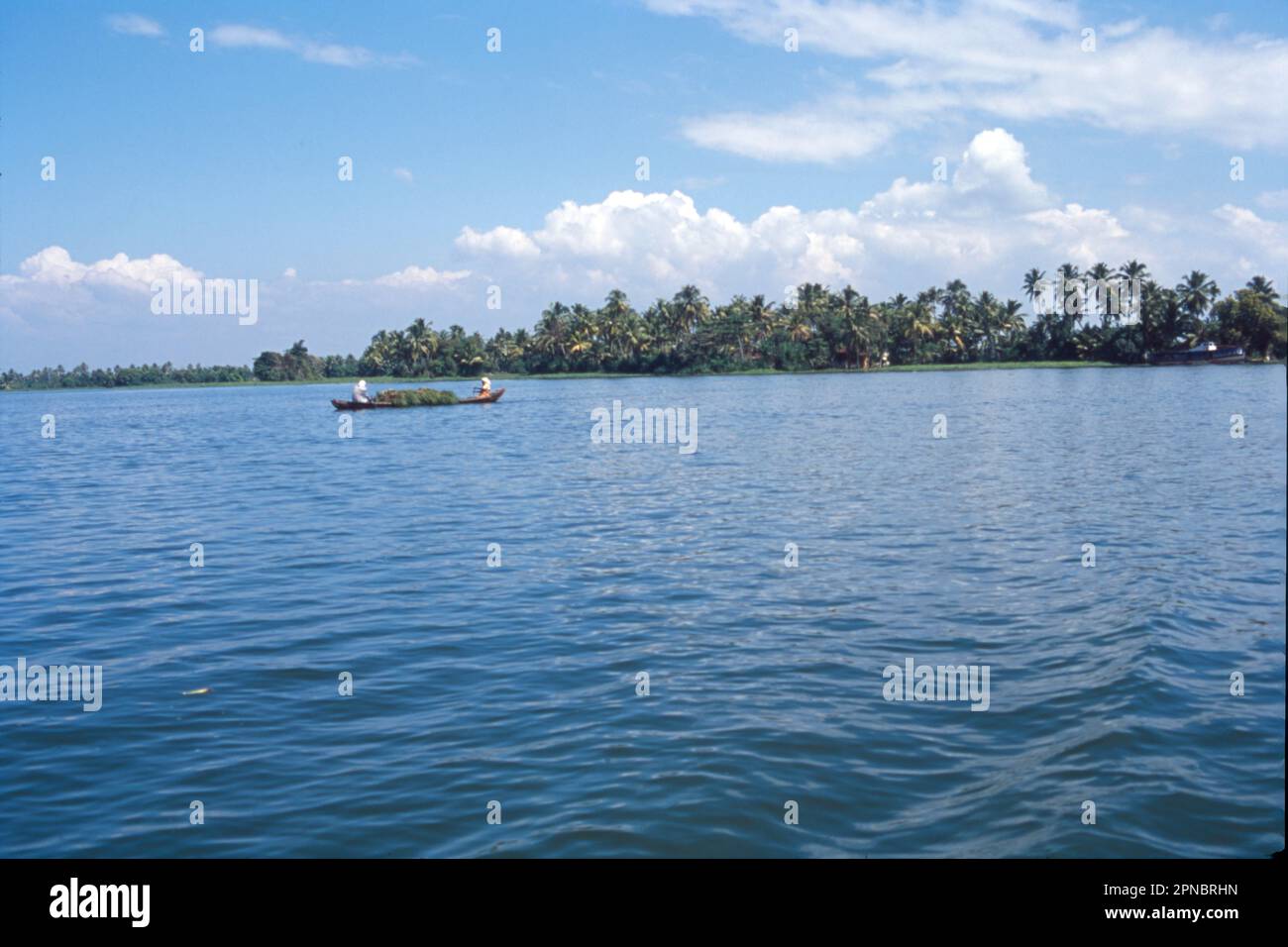 The scenic backwaters of Kerala comprise a serene stretch of lakes ...
