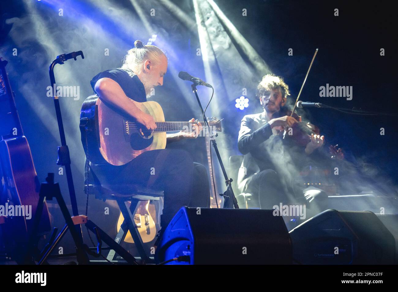 The British musician Fink (Fin Greenall) during the concert "Solo ...