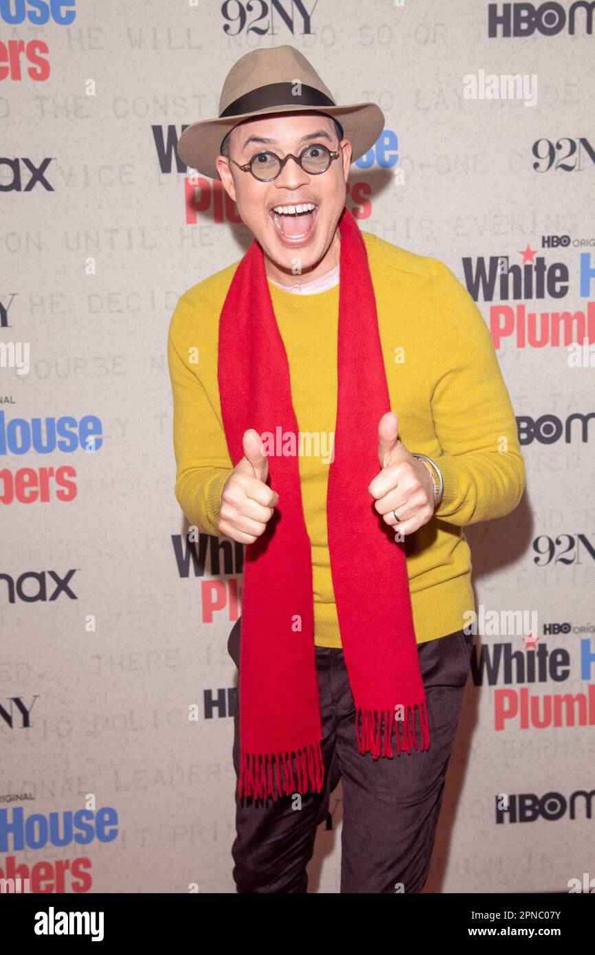 NEW YORK, NEW YORK - APRIL 17: Alexis Valdés attends HBO's "White House ...