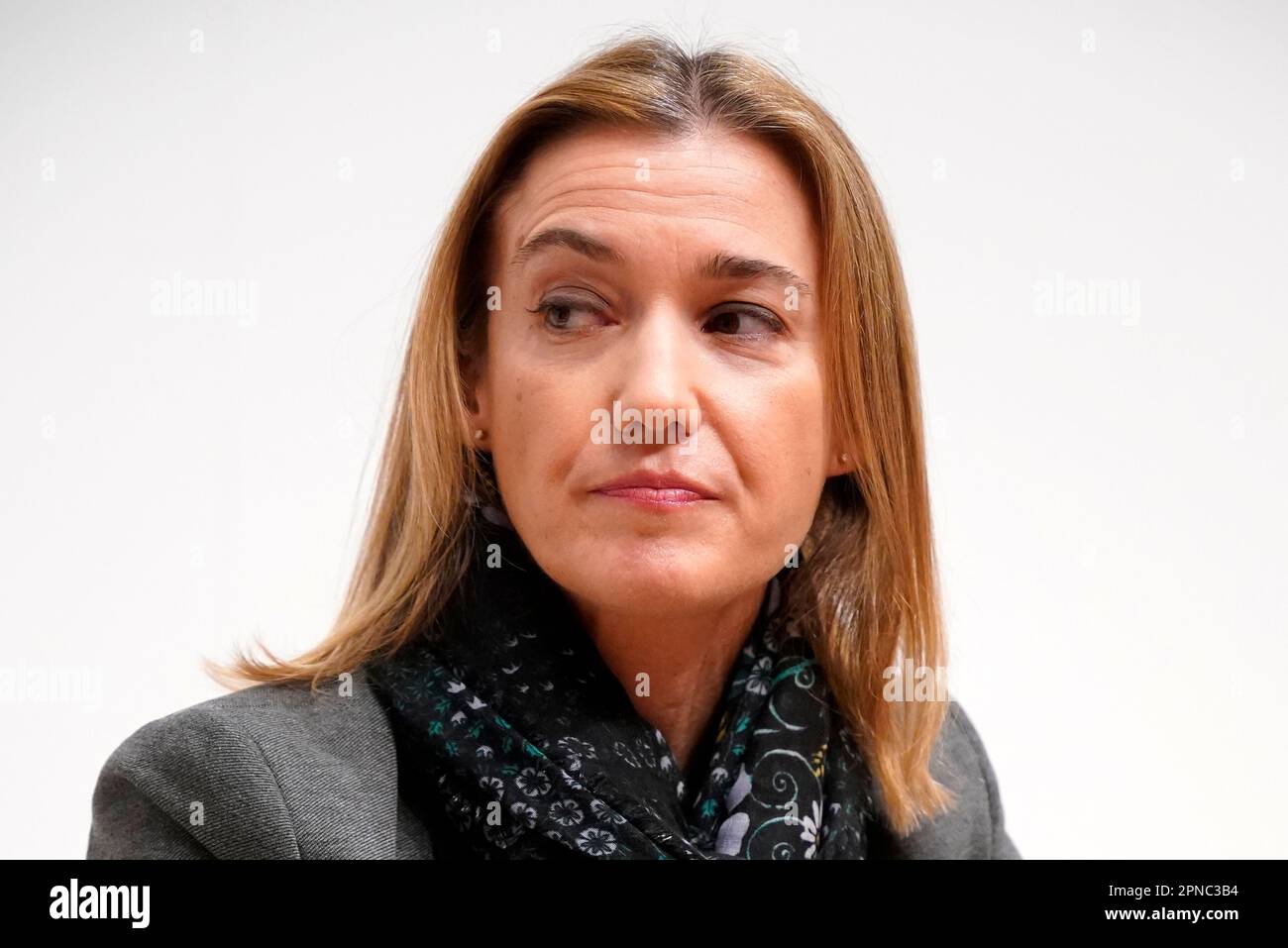 Amanda sloat hi-res stock photography and images - Alamy